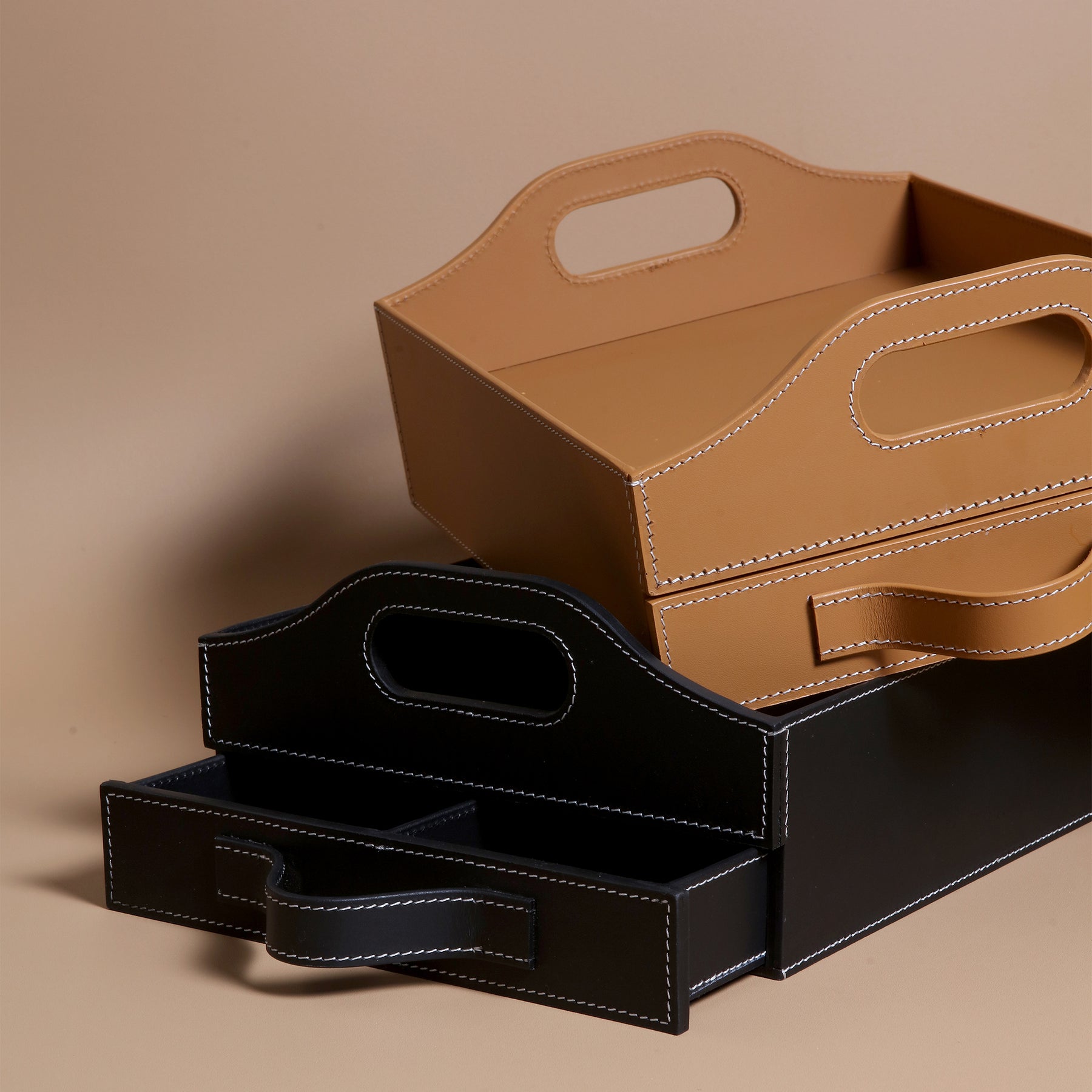 Deby Studio - Sustainable Leather Products